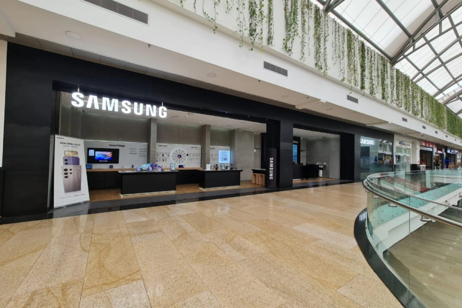 SAMSUNG